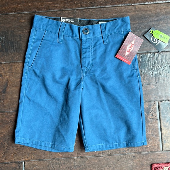 Volcom | Bottoms | Youth Volcom Shorts | Poshmark